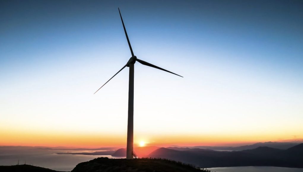 CO2 emissions must be cut back by 7% annually until 2030 to limit ...